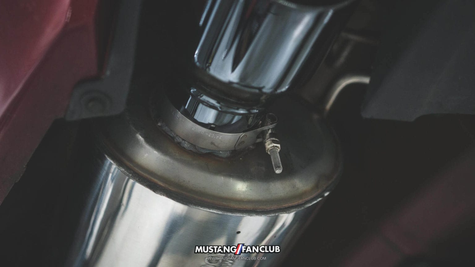 AWE Touring axle-back exhaust for your S197 Mustang