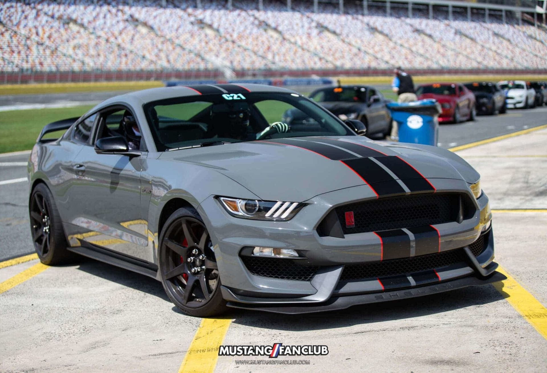 Shelby GT350 / GT350R Production Numbers - Mustang Fan Club
